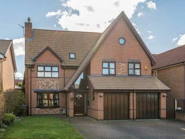 6 bedroom detached house for sale in Smallshaw Close AshtonInMakerfield WN4 9LW WN4