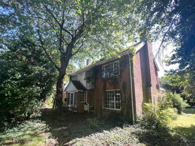 6 Bedroom Detached House For Sale In Southampton, Hampshire