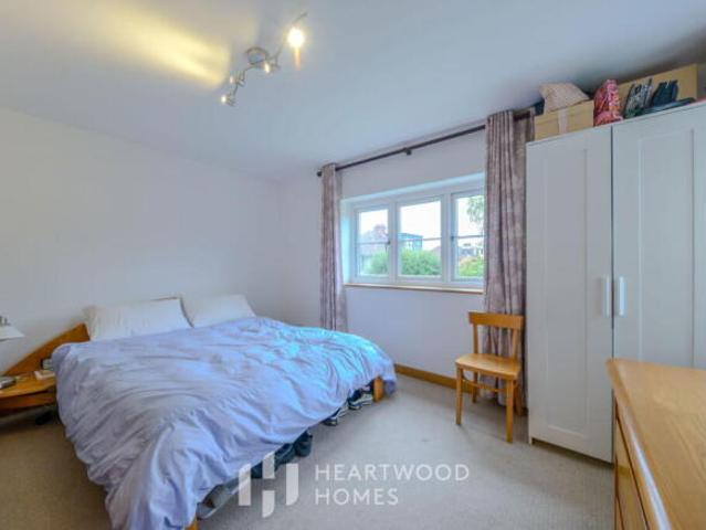 6 bedroom detached house for sale in Sandpit Lane, St. Albans, AL1 4BW, AL1
