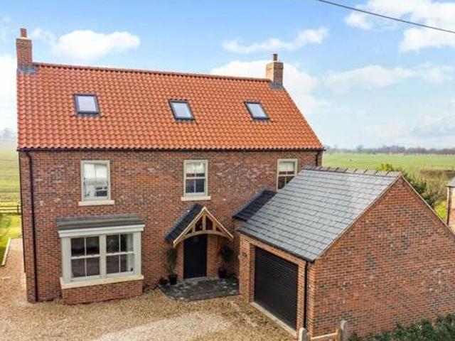 6 Bedroom Detached House For Sale In Scampton, Lincoln