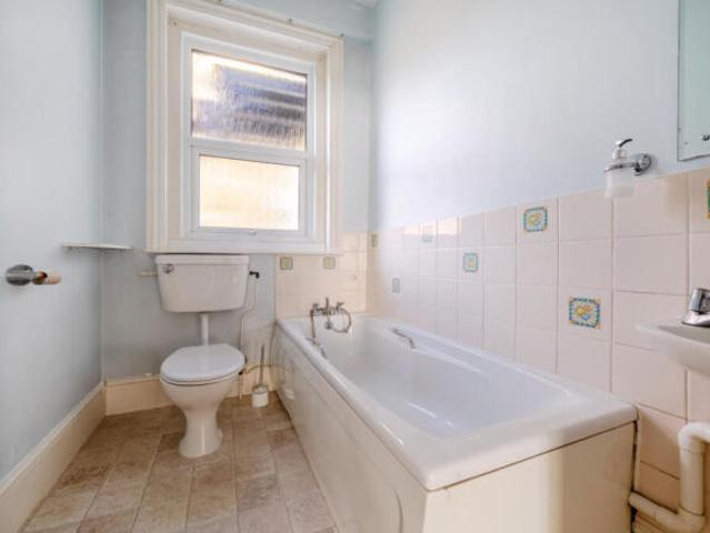 6 bedroom detached house for sale in Semaphore Road, Guildford, Surrey, GU1