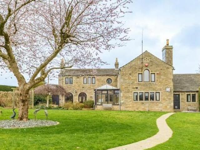 6 Bedroom Detached House For Sale In Shepley, Huddersfield