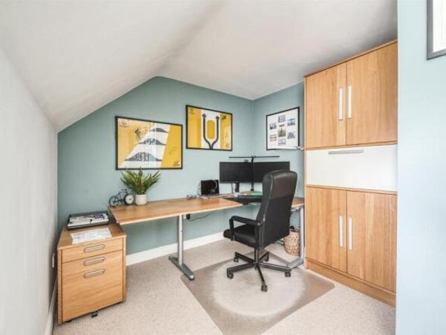 6 bedroom detached house for sale in Spinney Close, Darley Abbey, Derby, DE22