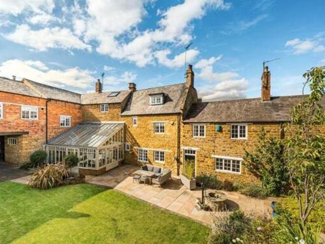 6 Bedroom Detached House For Sale In Spratton, Northamptonshire