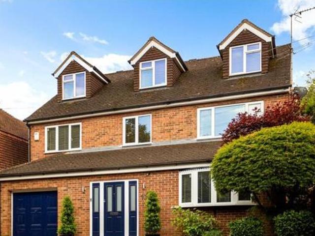 6 Bedroom Detached House For Sale In St. Albans