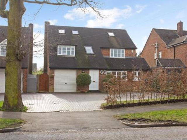 6 Bedroom Detached House For Sale In St. Albans
