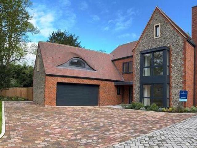 6 Bedroom Detached House For Sale In Stapleford