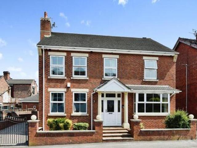 6 Bedroom Detached House For Sale In Stoke on trent, Staffordshire