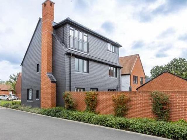 6 Bedroom Detached House For Sale In Surrey