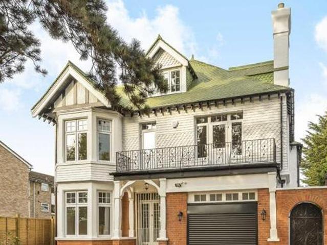 6 Bedroom Detached House For Sale In Palmers Green, London