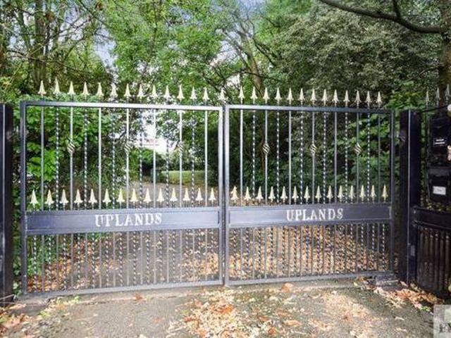 6 bedroom detached house for sale in Park Road Warrington WA3