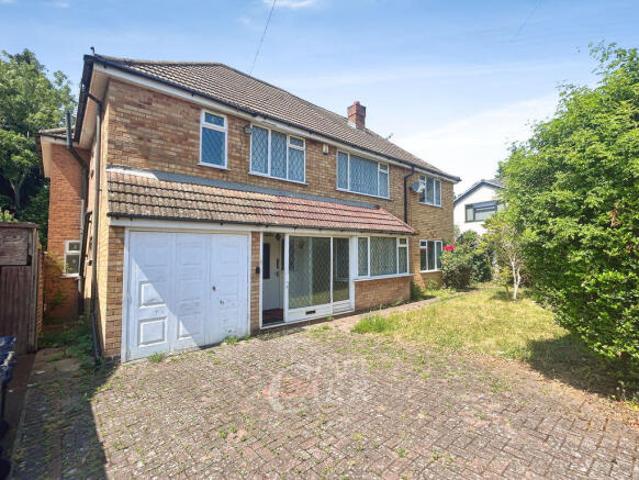 6 bedroom detached house for sale in Rosedene Drive, Handsworth Wood, Birmingham, B20 2HT, B20
