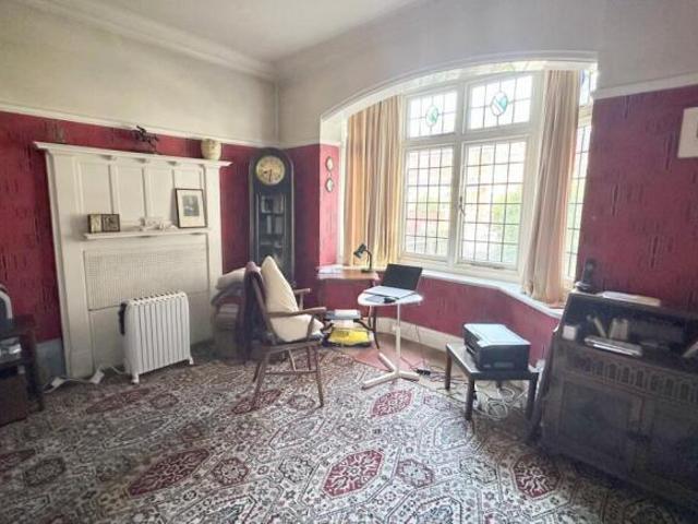 6 bedroom detached house for sale in Roslin Road, Talbot Woods, Bournemouth, BH3