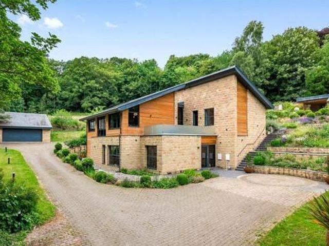 6 Bedroom Detached House For Sale In Rawdon, Leeds