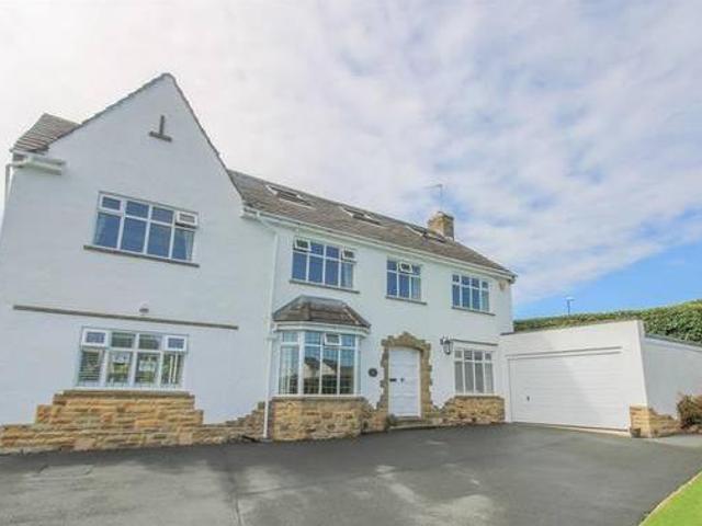 6 bedroom detached house for sale in Ridgeway Guiseley Leeds LS20 8JA LS20
