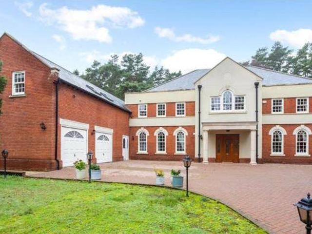 6 Bedroom Detached House For Sale In Ringwood, Hampshire
