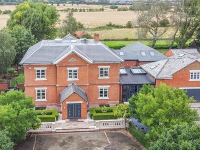 6 Bedroom Detached House For Sale In Ruddington, Nottingham