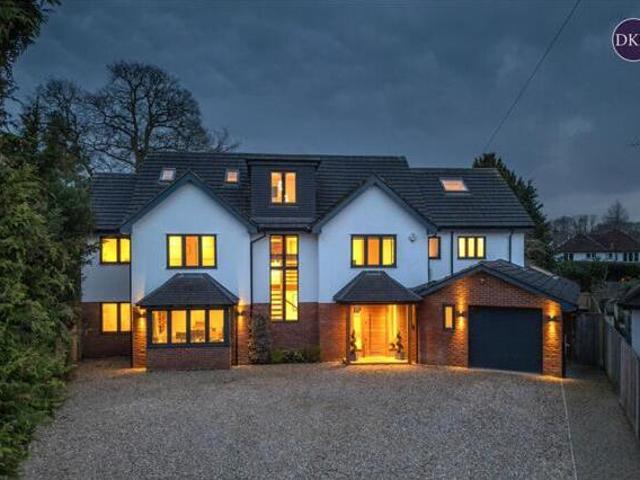 6 Bedroom Detached House For Sale In Watford, Hertfordshire