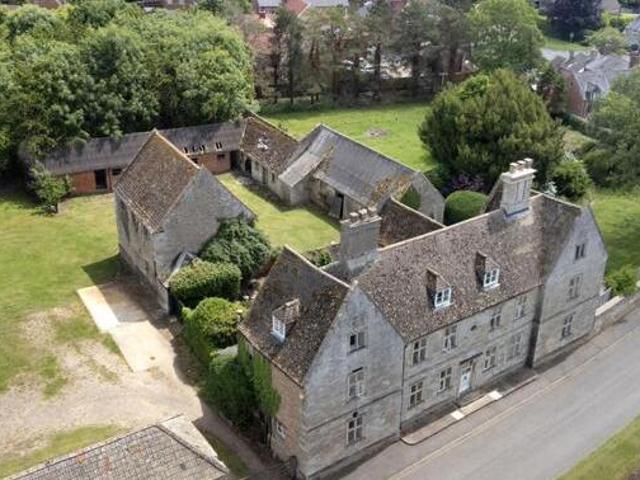 6 Bedroom Detached House For Sale In Warmington, Peterborough
