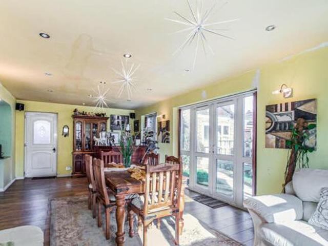 6 Bedroom Detached House For Sale In Weavering