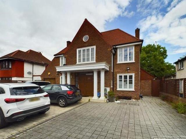 6 Bedroom Detached House For Sale In Wembley