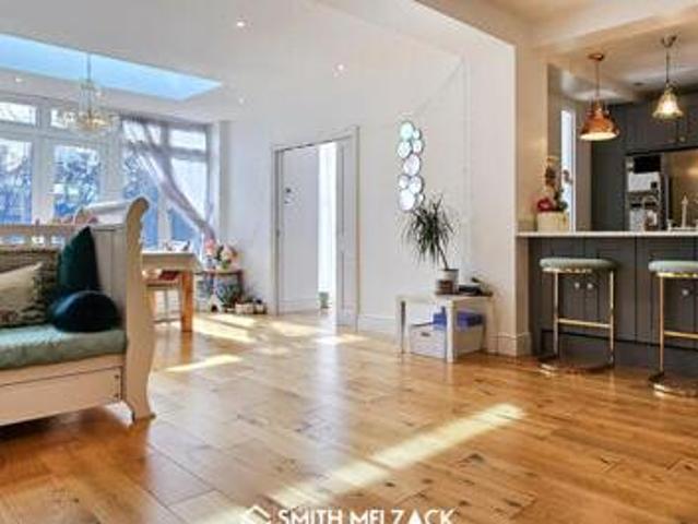 6 Bedroom Detached House For Sale In Wembley, Greater London