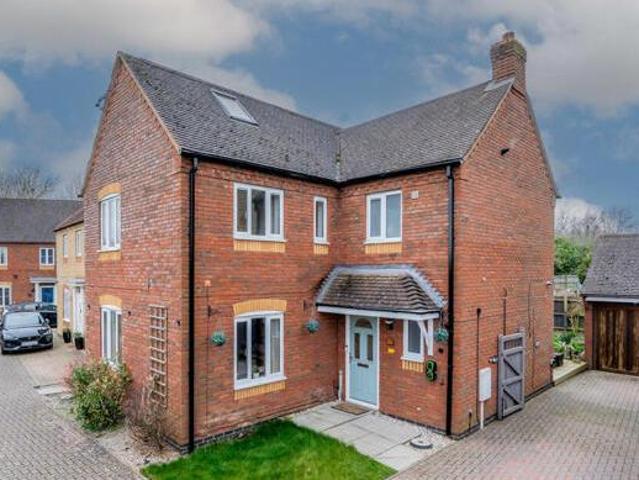 6 Bedroom Detached House For Sale In Westcroft