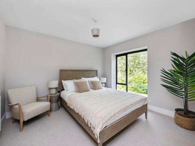 6 bedroom detached house for sale in Withdean Road, Brighton, BN1
