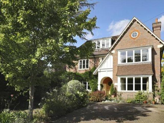 6 Bedroom Detached House For Sale In Wimbledon, London