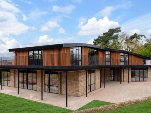 6 Bedroom Detached House For Sale In Windley