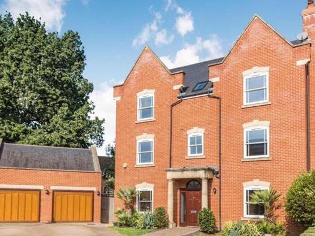 6 Bedroom Detached House For Sale In Windsor