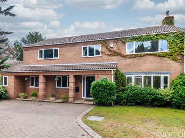 6 Bedroom Detached House For Sale In Taverham