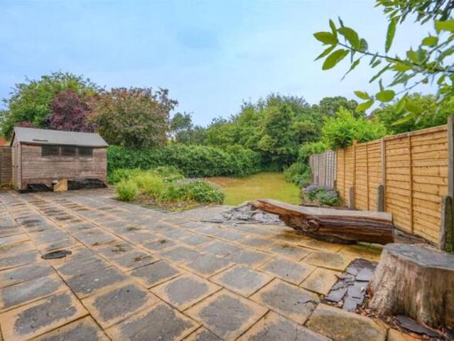 6 bedroom detached house for sale in Tachbrook Road, Leamington Spa, CV31