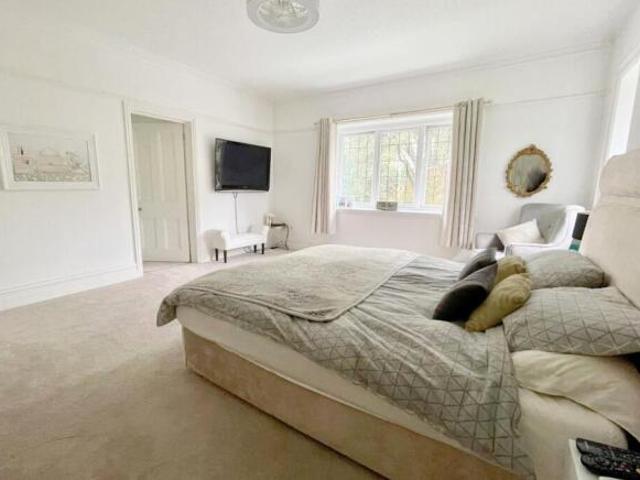 6 bedroom detached house for sale in Talbot Avenue, Talbot Woods, Bournemouth, BH3