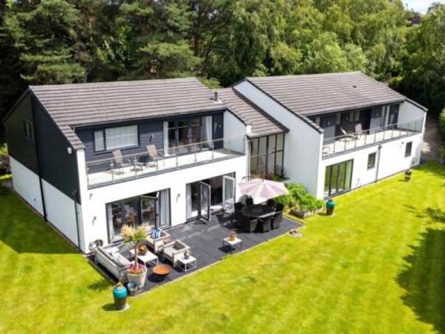 6 bedroom detached house for sale in Tall Pines, Sandmoor Lane, Leeds, West Yorkshire, LS17