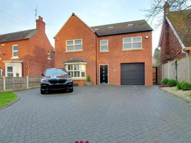 6 Bedroom Detached House For Sale In Thorne, Doncaster