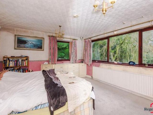 6 bedroom detached house for sale in Victoria Road, Heaton, Bolton, BL1