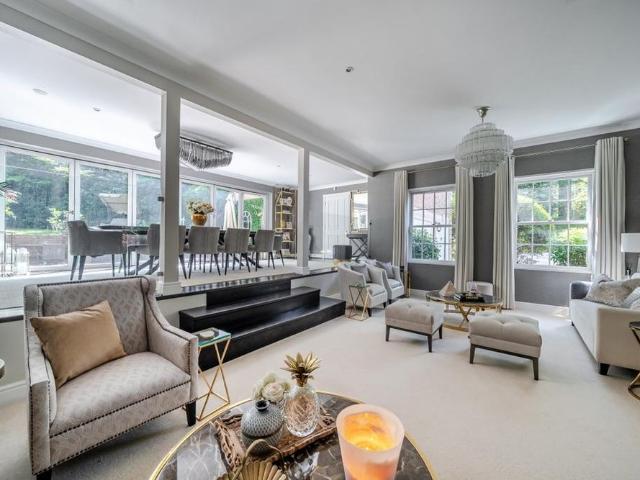 6 bedroom detached house to rent