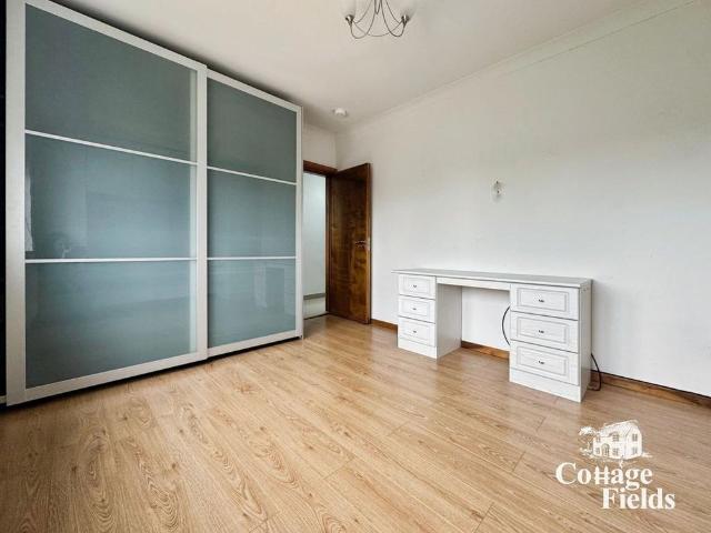 6 bedroom detached house to rent