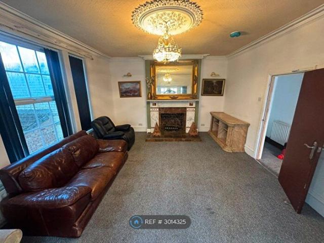 6 Bedroom Detached House To Rent In Thurgarton St, Nottingham, NG2