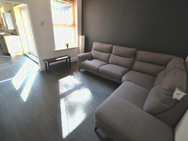 6 Bedroom Detached House To Rent In Balfour Road, Lenton, Nottingham, NG7