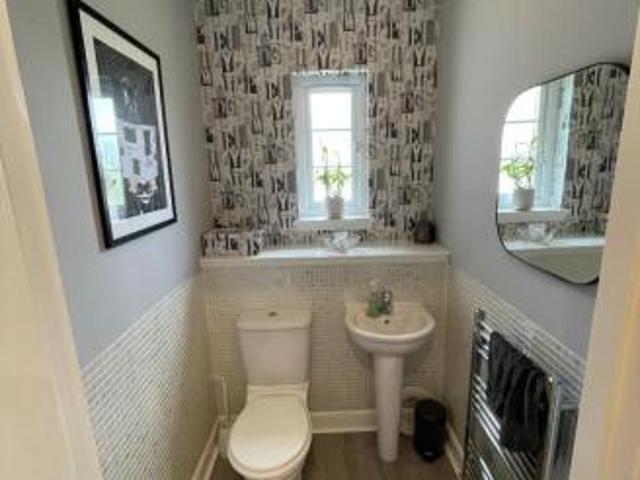 6 bedroom detached villa for rent in Jordanhill Crescent, Glasgow, G13
