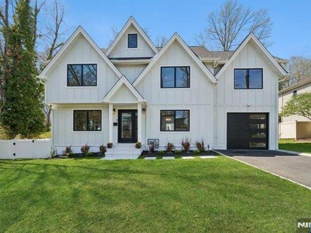 6 bedroom, Demarest NJ 07627 102216446