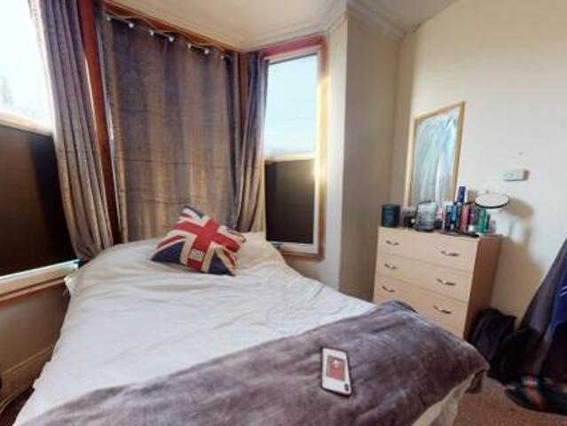 6 Bedroom End Of Terrace House For Rent In Hyde Park