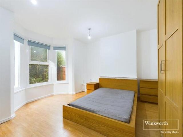 6 bedroom end of terrace house for rent in London Road, Reading, Berkshire, RG1