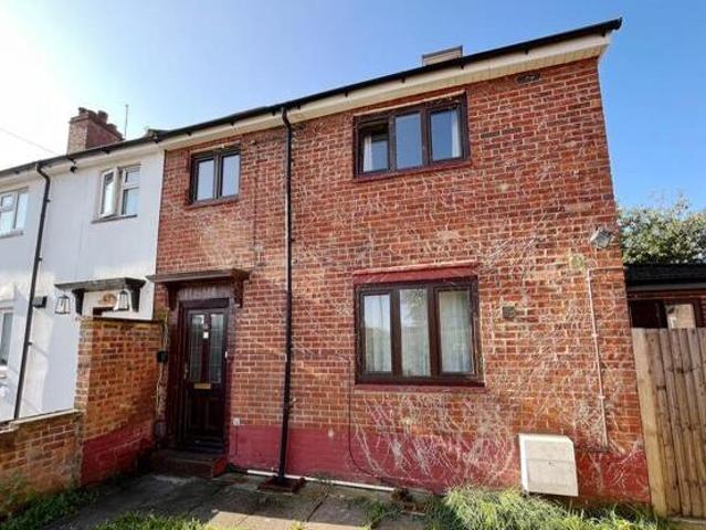 6 Bedroom End Of Terrace House For Rent In London