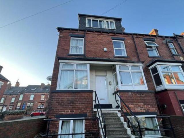 6 Bedroom End Of Terrace House For Rent In Leeds, West Yorkshire