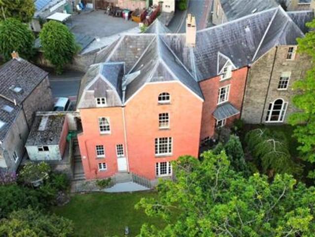 6 Bedroom End Of Terrace House For Sale In Brecon