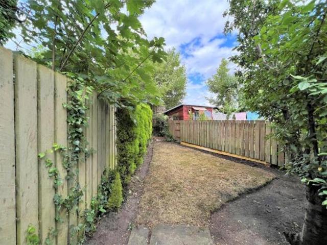 6 bedroom end of terrace house for sale in Gorton Road, Stockport, SK5 6NR, Reddish, SK5