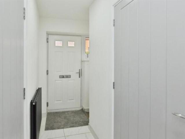 6 bedroom end of terrace house for sale in Howitt Drive, Bradville, Milton Keynes, MK13
